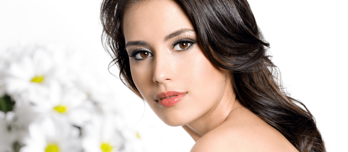 Revelando la esencia femenina: feminización facial para mujeres cisgénero